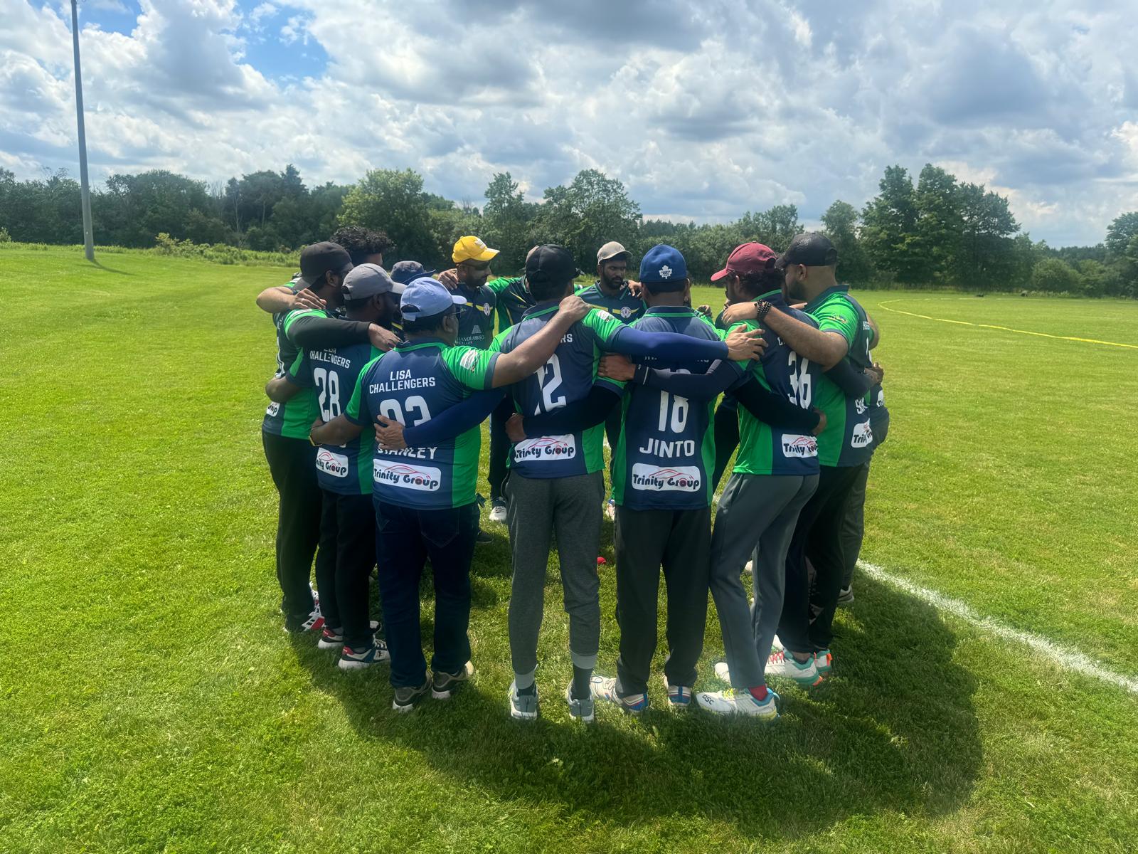 The League - Lisa Challengers